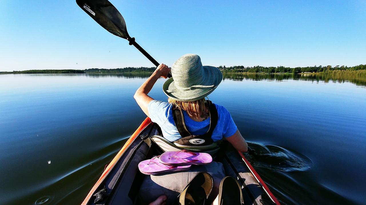 What to Bring Kayaking: Items For Most Safety & Fun