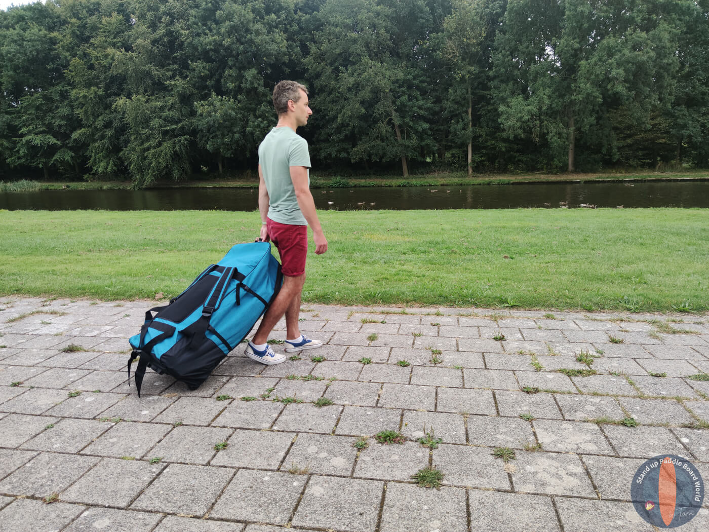 MOAI Inflatable 1-person Kayak: Get To Know More About It